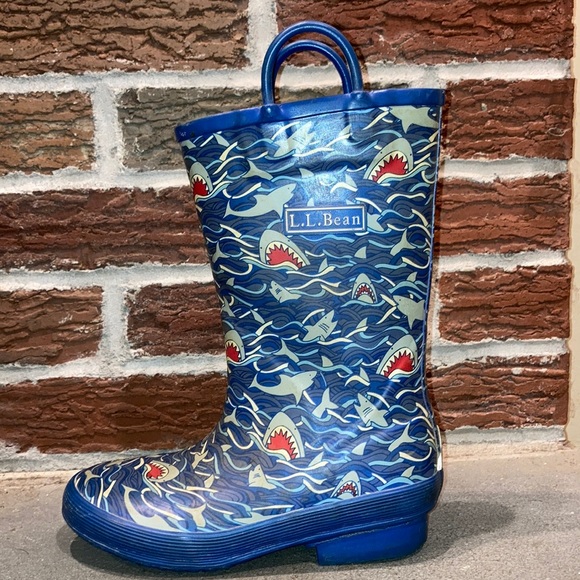L.L. Bean | Shoes | Ll Bean Kids Puddle Stompers Shark Rain Boots ...